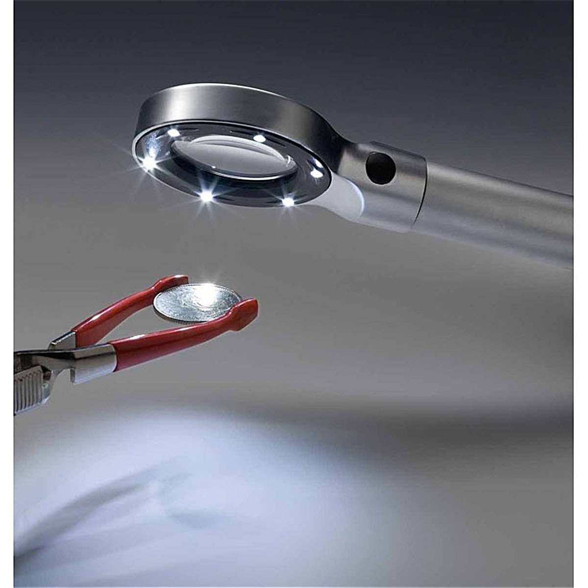 Lighted Magnifier, 3.2x magnification with 6 LED lights